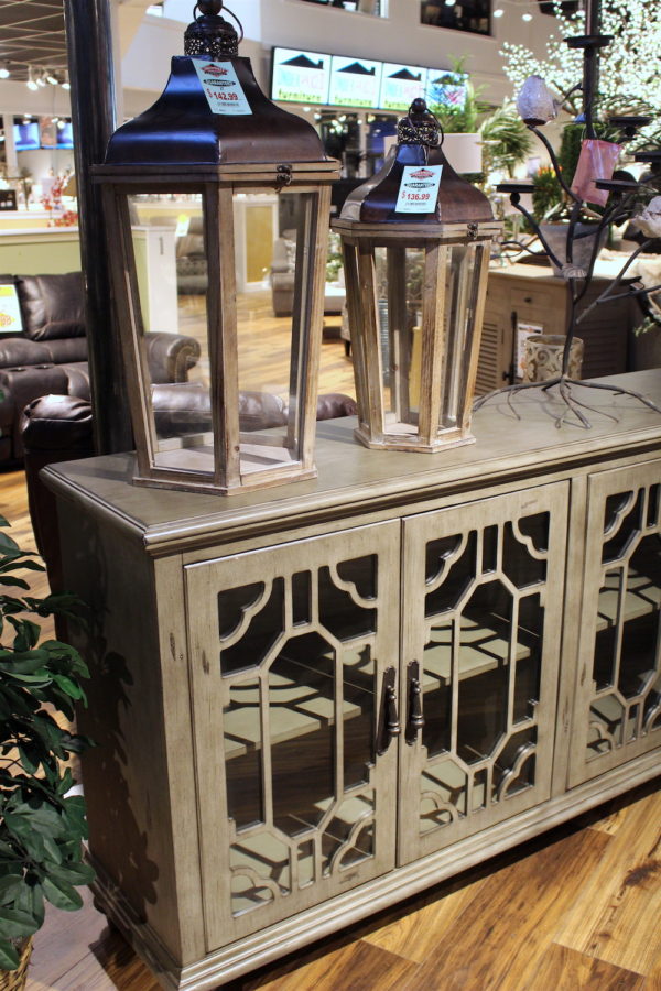 Home Decor 101: Underpriced Furniture - Peachfully Chic